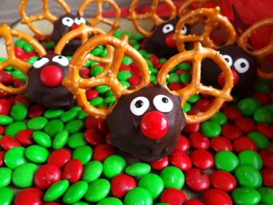 How to Make Gingerbread Plane { A Gingerbread Airplane Recipe}