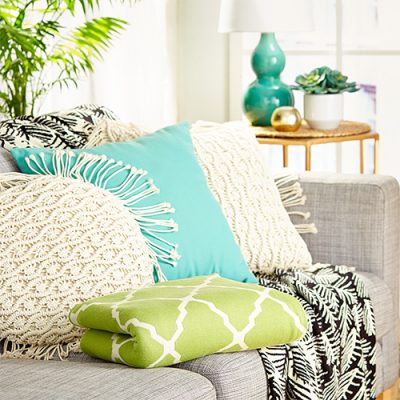 Inexpensive and easy ways to spruce up a room - Mommy Snippets