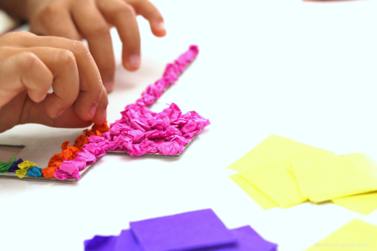 An easy Cross craft to encourage a child's faith. - Mommy Snippets