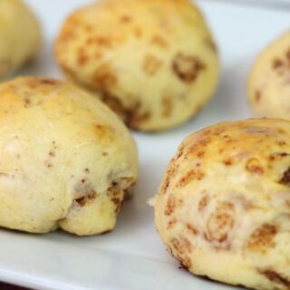 The Best 3 Ingredient Baked Apple Fritter Rolls Recipe