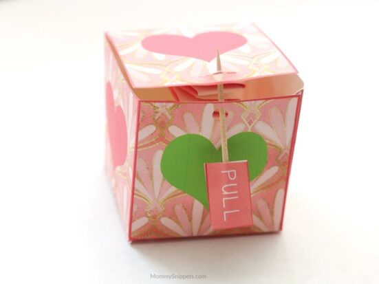 How to Make an Easy Valentine Pop up Craft - Mommy Snippets