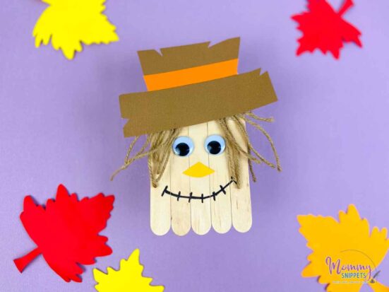 Easy Scarecrow Popsicle Stick Fall Craft - Mommy Snippets